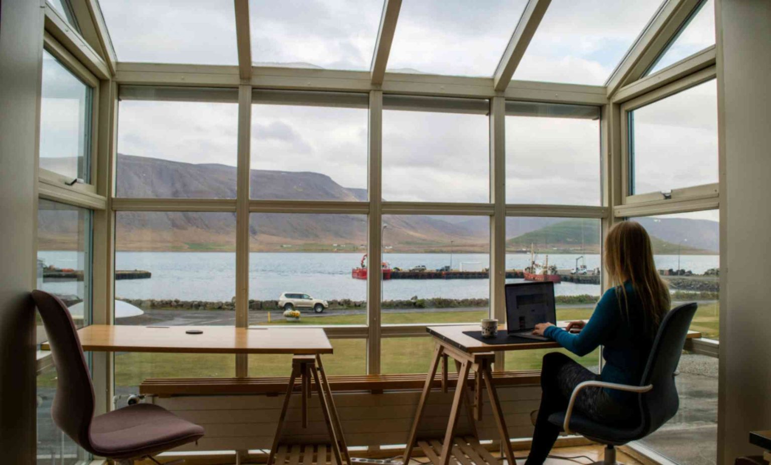 How to Plan the Perfect Workation: Work Remotely While Exploring the World